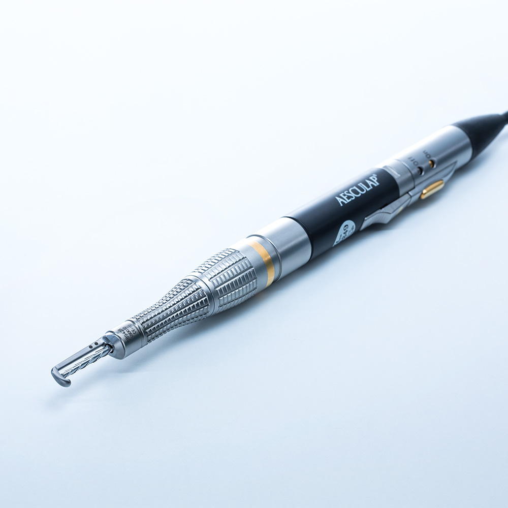 Aesculap® ELAN 4 - Experience the difference - B. Braun